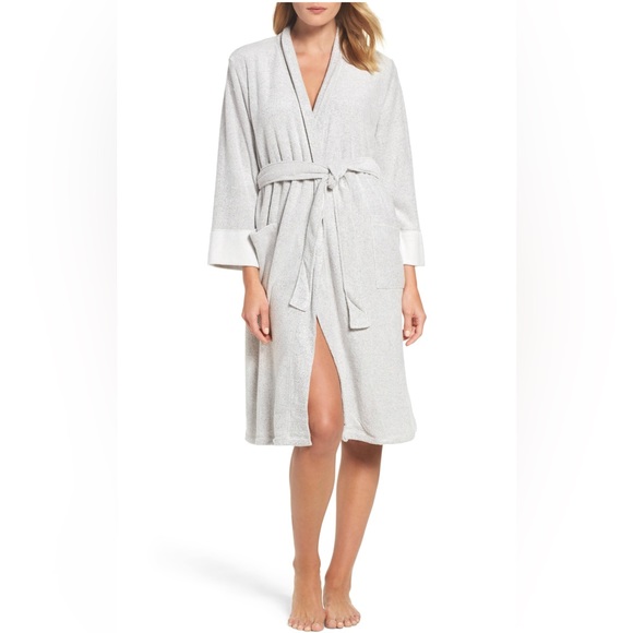 Natori | Intimates & Sleepwear | Natori Nirvana Brushed Terry Robe Sz S ...